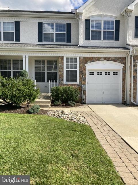 57 Weaver Dr, Marlton, NJ 08053 | 8 Photos | MLS #NJBL2032998 - Movoto