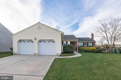 5 Lancaster Dr, Marlton, NJ 08053 | 30 Photos | MLS #NJBL2038980 - Movoto