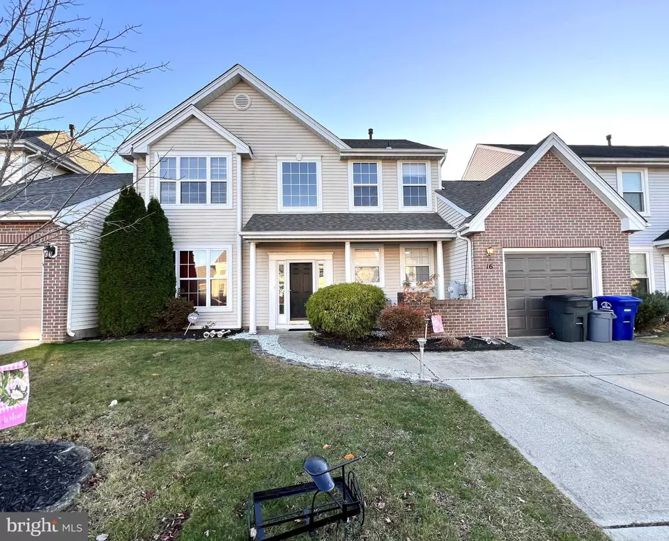 16 Wildberry Dr, Mount Holly, NJ 08060 | 26 Photos - Movoto