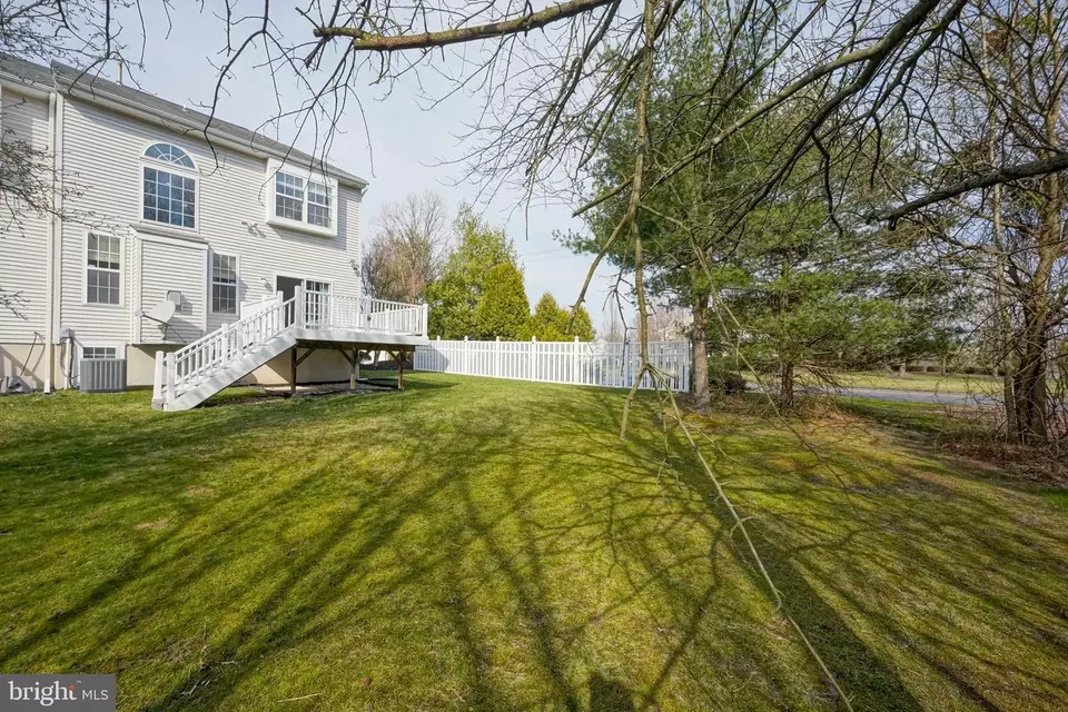 1 Weaver Dr, Marlton, NJ 08053 | 44 Photos - Movoto