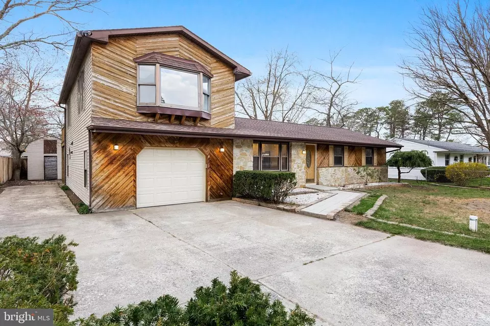 210 Robin Rd, Browns Mills, NJ 08015 | 28 Photos - Movoto