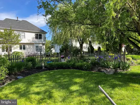 12 Murray Rd, Moorestown, NJ 08057 | 13 Photos - Movoto