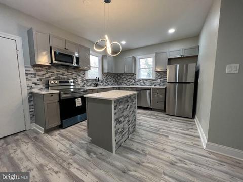 115 Oak St, Bridgeton, NJ 08302 | 9 Photos | MLS #NJCB2011988 - Movoto