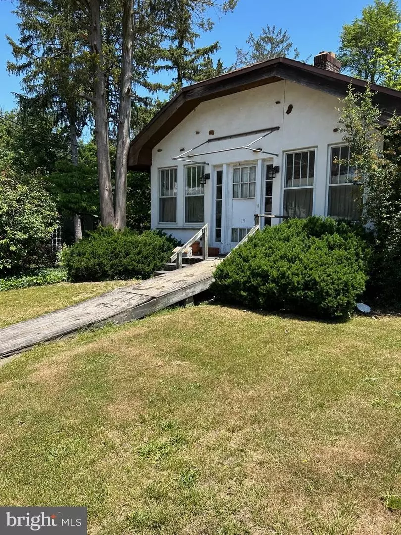 19 Howard St, Vineland, NJ 08360 - Movoto