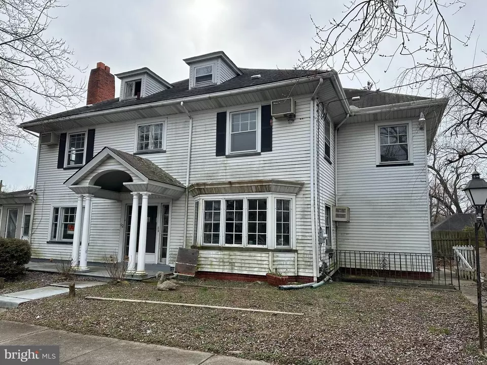 92 Elmer St, Bridgeton, NJ 08302 | 31 Photos - Movoto