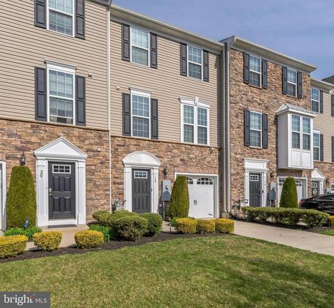 18 Village Green Ln, Sicklerville, NJ 08081 | 20 Photos | MLS # ...