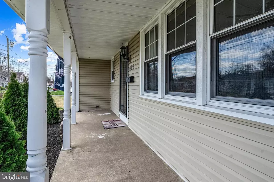 605 W Harrison Ave, Magnolia, NJ 08049 | 34 Photos - Movoto