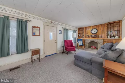 7 E Haines Ave, Barrington, NJ 08007 | 14 Photos - Movoto