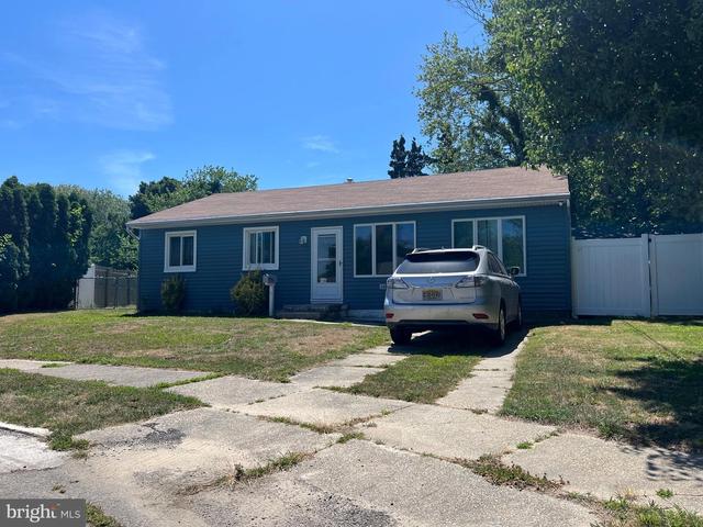 5 Linden Cir, Rio Grande, NJ 08242 | 24 Photos - Movoto