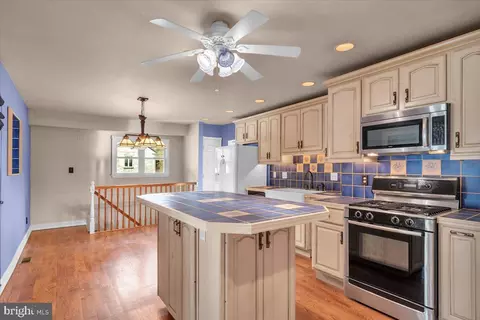 1842 Almonesson Rd, Deptford, NJ 08096 | 22 Photos - Movoto