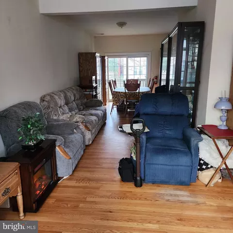 15 Perry L Drew Pl, Hightstown, NJ 08520 | 18 Photos - Movoto