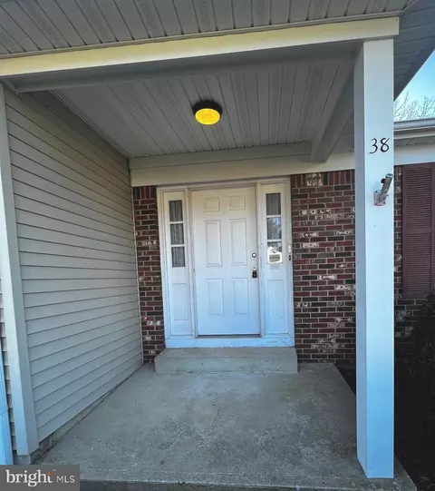 38 Colleen Cir, Trenton, NJ 08638 | 19 Photos - Movoto