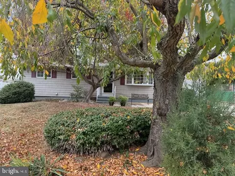 2380 Klockner Rd, Hamilton, NJ 08690 | MLS# NJME2054088 | 21 Photos ...