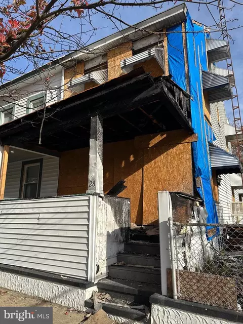 28 Howell St, Trenton, NJ 08610 - Movoto