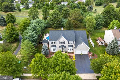36 Heritage Dr, Allentown, NJ 08501 | 48 Photos - Movoto