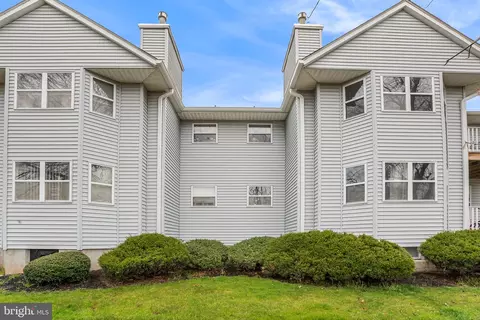 305 Ventnor Ct #305, Piscataway, NJ 08854 | 25 Photos - Movoto