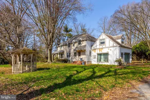 1298 Route 40, Pilesgrove, NJ 08098 | 30 Photos - Movoto