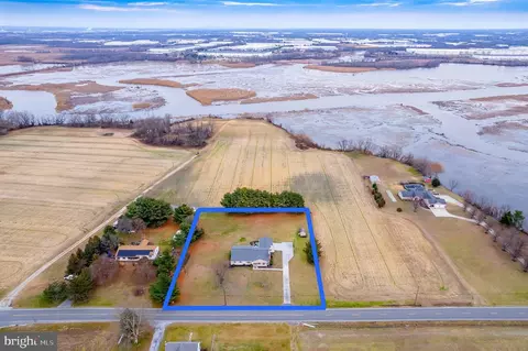 63 S Railroad Ave, Pedricktown, NJ 08067 | 44 Photos - Movoto