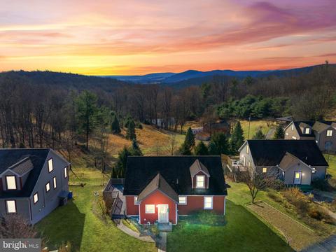 1350 Evergreen Way, Orrtanna, PA 17353 | 67 Photos - Movoto