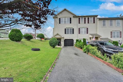 3584 Hawthorne Ave, Reading, PA 19605 | 27 Photos | MLS #PABK2017868 ...