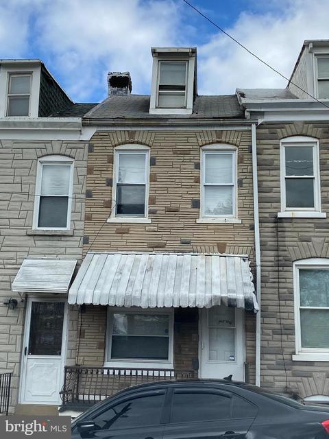 423 Chapel Tc, Reading, PA 19602 | 9 Photos | MLS #PABK2020668 - Movoto