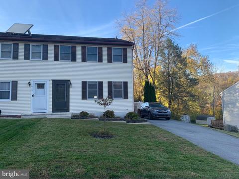 612 Grove Ave, Mohnton, PA 19540 | 16 Photos | MLS #PABK2023730 - Movoto