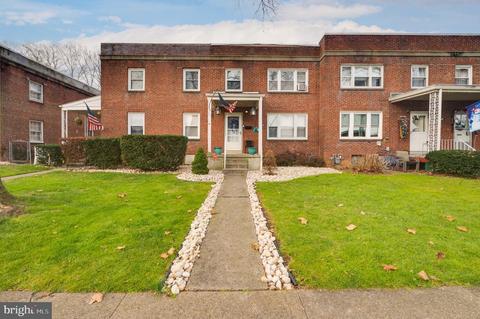 402 Sycamore Rd, Reading, PA 19611 | 17 Photos | MLS #PABK2024792 - Movoto