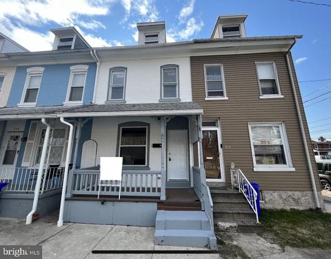 402 Hazel St, Reading, PA 19611 | 52 Photos - Movoto