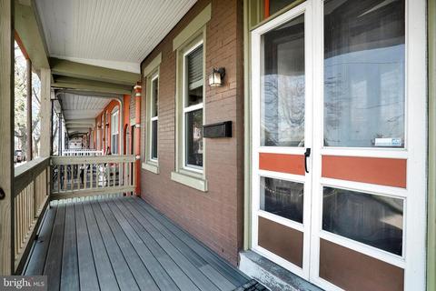 464 Chestnut St, West Reading, PA 19611 | 25 Photos - Movoto