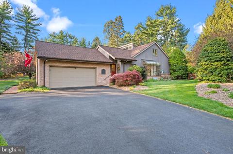 302 Sunshine Rd, Reading, PA 19601 | 64 Photos - Movoto