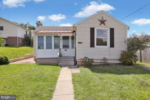 3608 Hawthorne Ave, Reading, PA 19605 | 21 Photos - Movoto