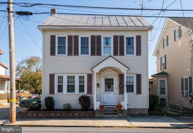 78 Main St, Strausstown, PA 19559 | 33 Photos - Movoto