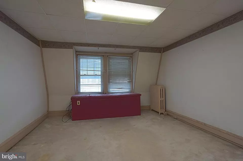 1409 Church St, Reading, PA 19601 | MLS# PABK2067154 | 19 Photos - Movoto