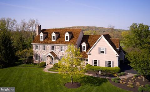 1739 Lookaway Ct, New Hope, PA 18938 | 59 Photos | MLS #PABU2047600 ...