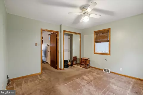 2183 Dunksferry Rd, Bensalem, PA 19020 | 21 Photos - Movoto