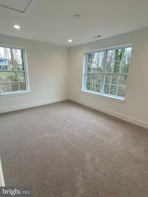 1514 Sheehan Ct, Bensalem, PA 19020 - Movoto