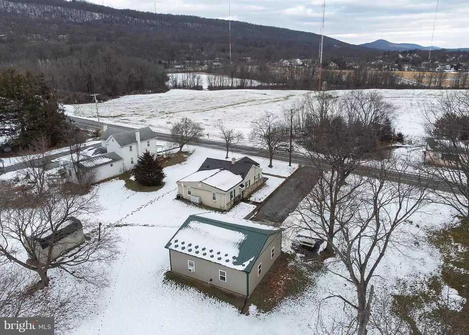631 Tower Rd, Enola, PA 17025 | 44 Photos - Movoto