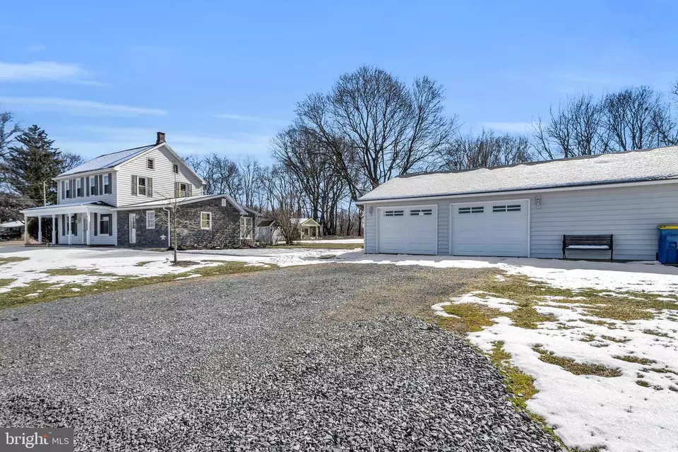 155 State Rd Mechanicsburg Pa 17050 34 Photos Movoto