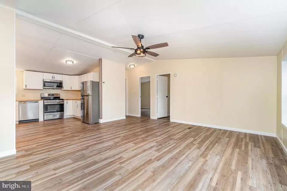 146 Rustic Dr, Shippensburg, PA 17257 | MLS# PACB2042400 | 24 Photos ...