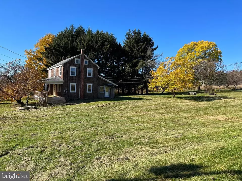 1006 Indian Hill Rd, Lehighton, PA 18235 | 2 Photos - Movoto