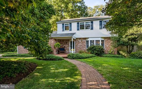 1207 Estate Dr, West Chester, PA 19380 | 46 Photos | MLS #PACT2035092 ...