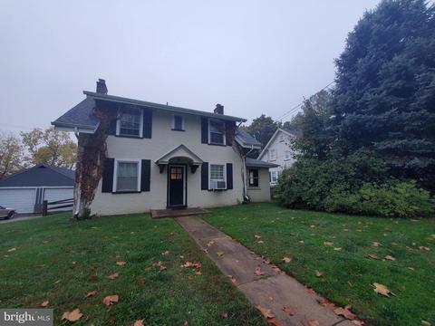 480 Upper Gulph Rd, Strafford, PA 19087 | 11 Photos | MLS #PACT2035888 ...