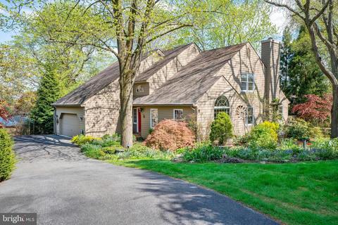 303 Lawnfield Pl, Kennett Square, PA 19348 | 1 photo | MLS #PACT2043762 ...