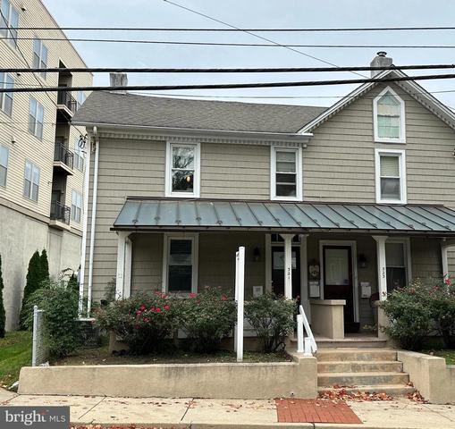 321 E King St, Malvern, PA 19355 | 17 Photos - Movoto