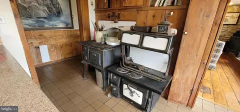 332 Reading Furnace Rd, Elverson, PA 19520 | 72 Photos - Movoto