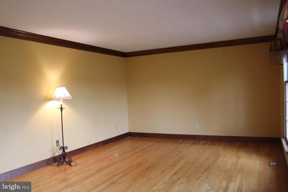 294 Starr, Landenberg, PA 19350 | MLS# PACT2106406 | 68 Photos - Movoto