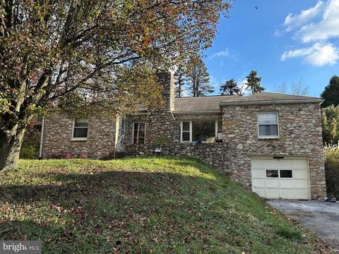 700 Keckler Rd, Harrisburg, PA 17111 | 6 Photos | MLS #PADA2018820 - Movoto