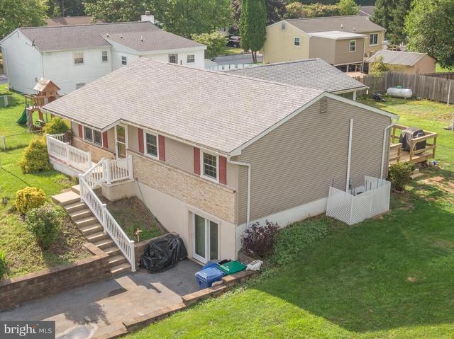 1125 Elizabeth Ct, Harrisburg, PA 17112 | 36 Photos - Movoto