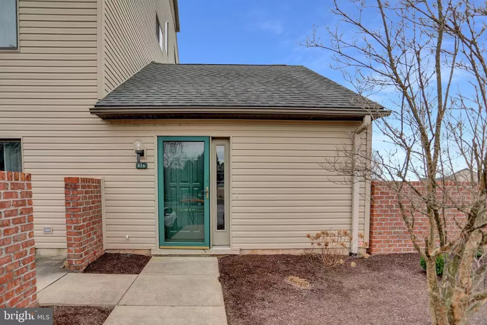 816 Cherrington Dr, Harrisburg, PA 17110 | 34 Photos - Movoto