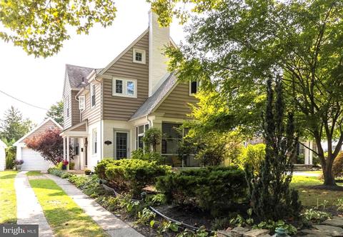 418 Park St, Ridley Park, PA 19078 | 20 Photos | MLS #PADE2034772 - Movoto
